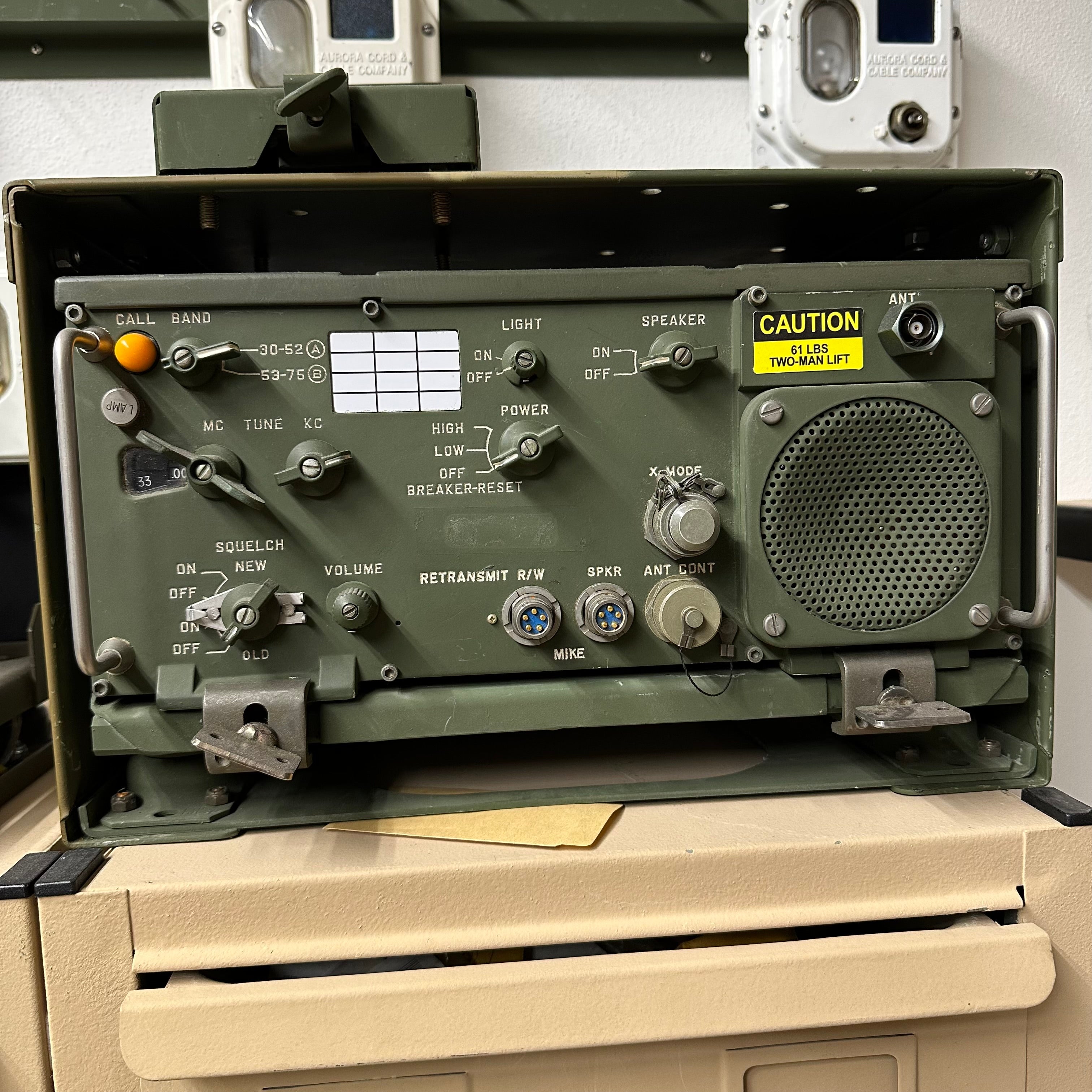 B REFURBISHED RT524 Radio M151A2 HMMWV CUCV – M151 Parts