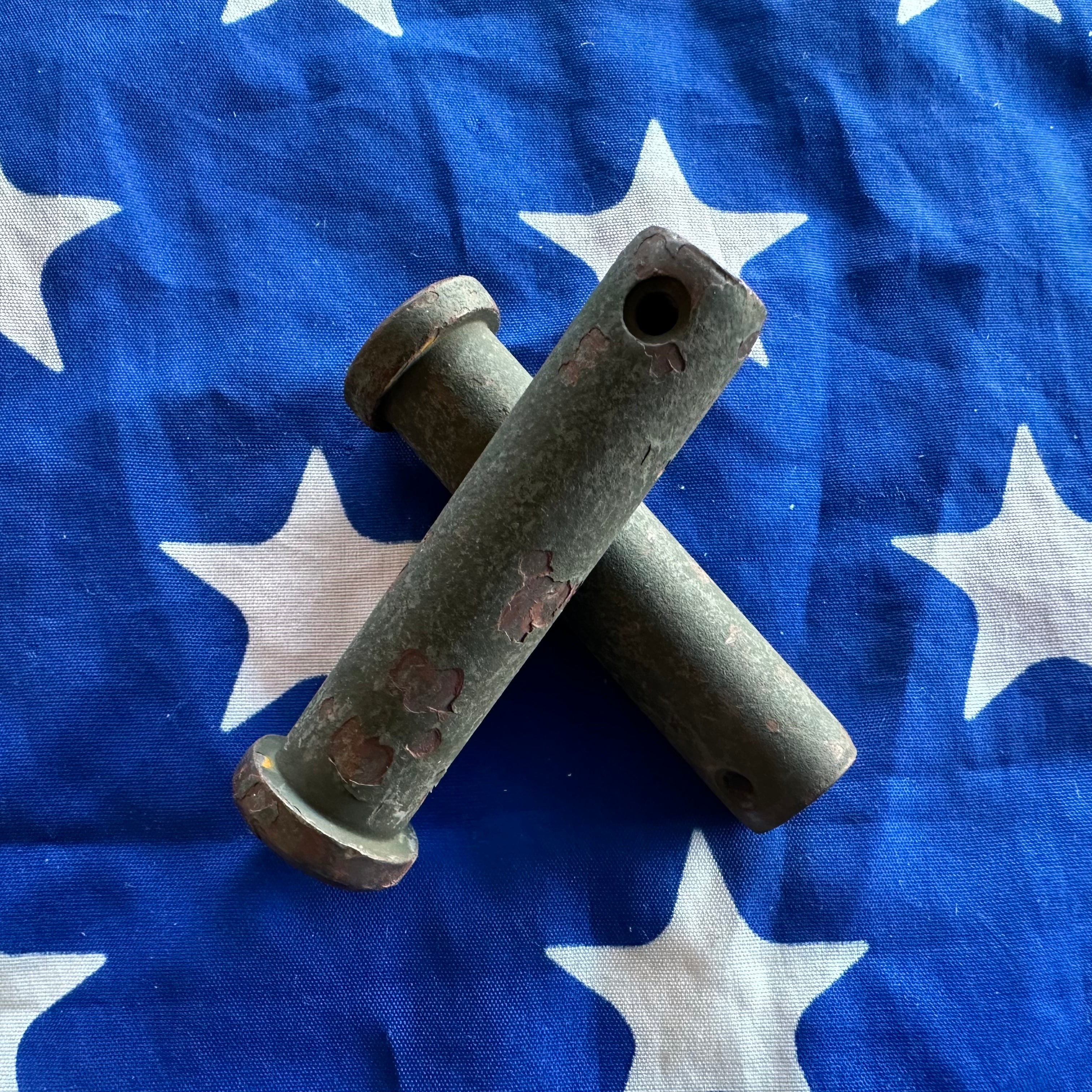 M151 Series NOS Front Shackle Pins – M151 Parts