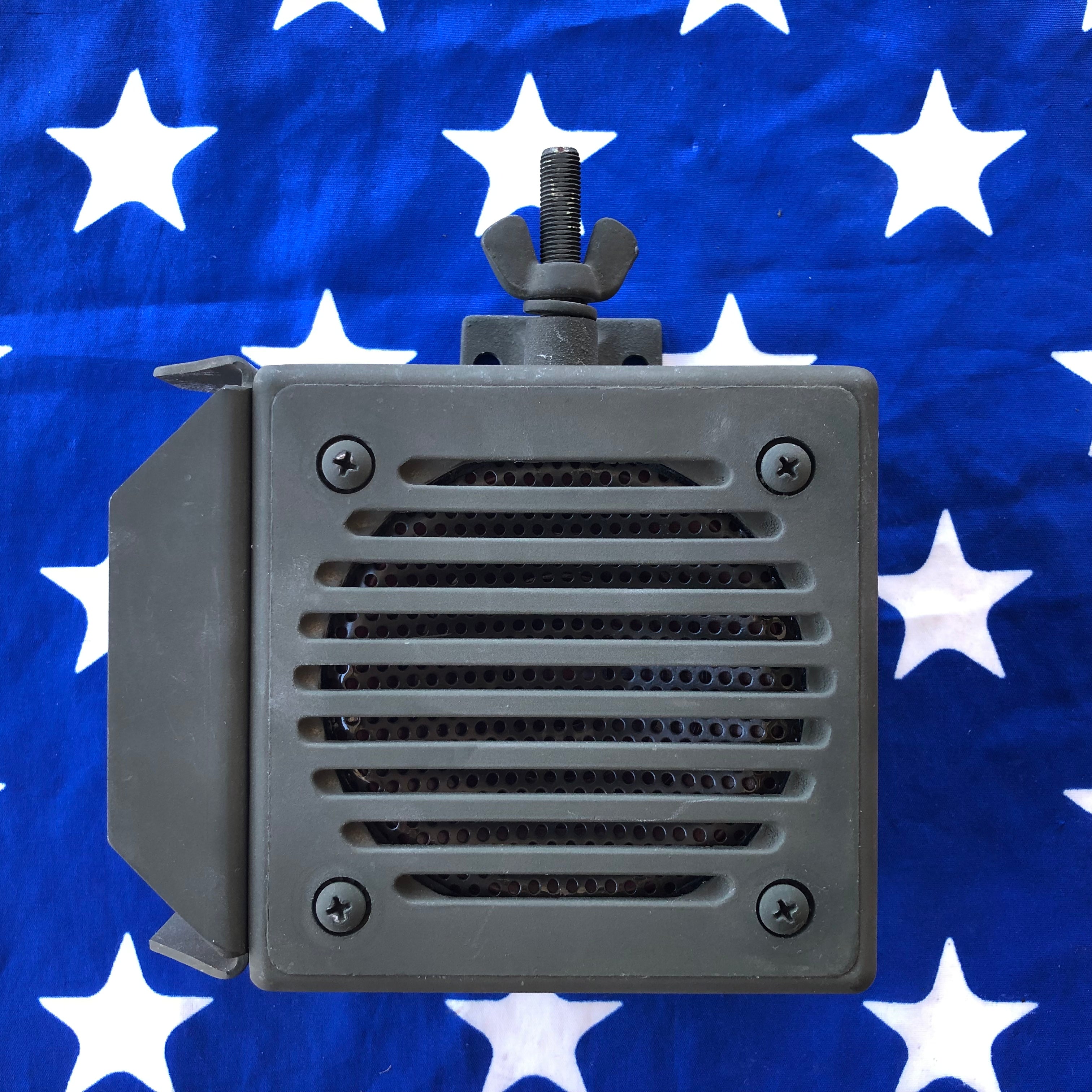 Military NOS Loudspeaker Amplifier Audio Frequency AM-6747 – M151 Parts